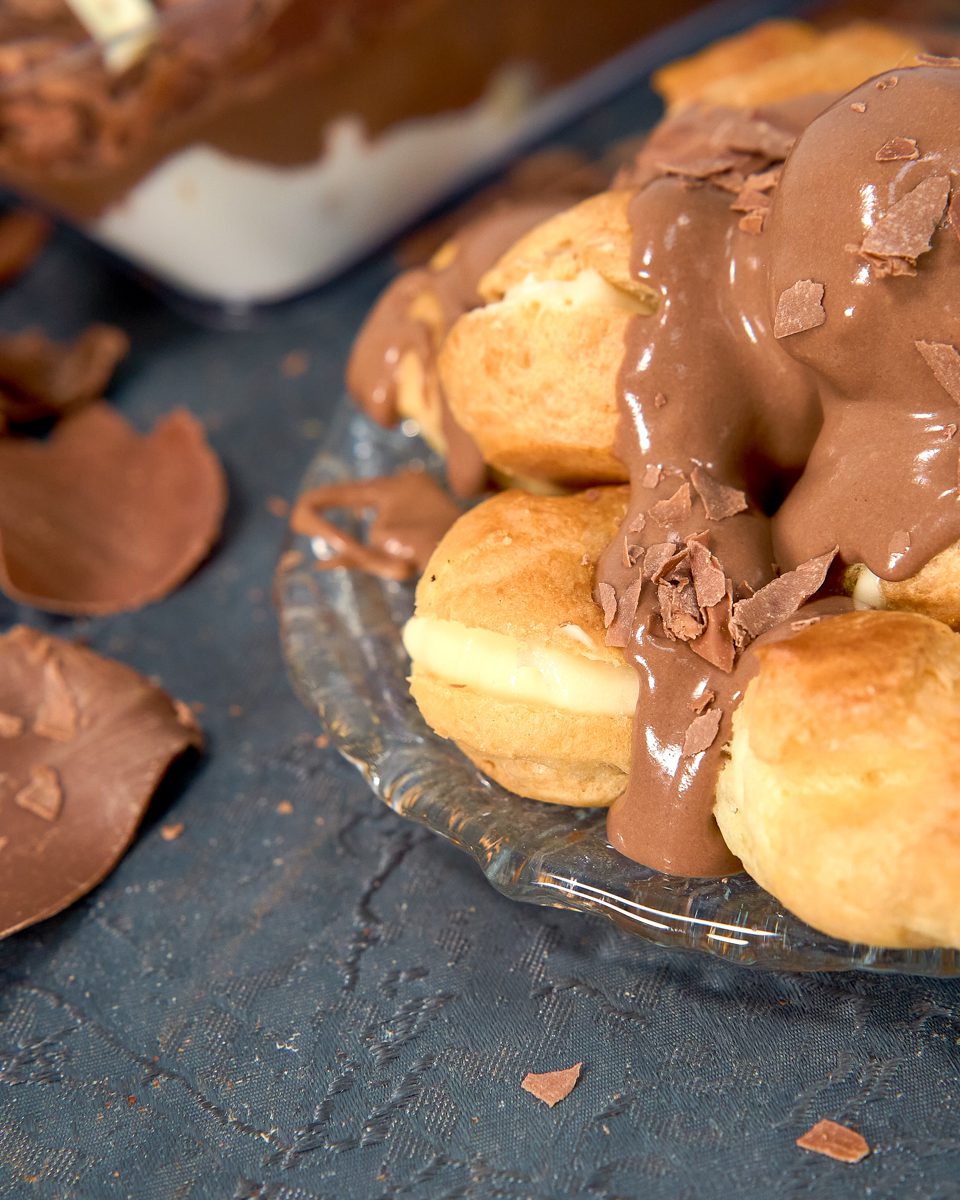 Profiterol - Ζαχαροπλαστείο Παπαπαρασκευά