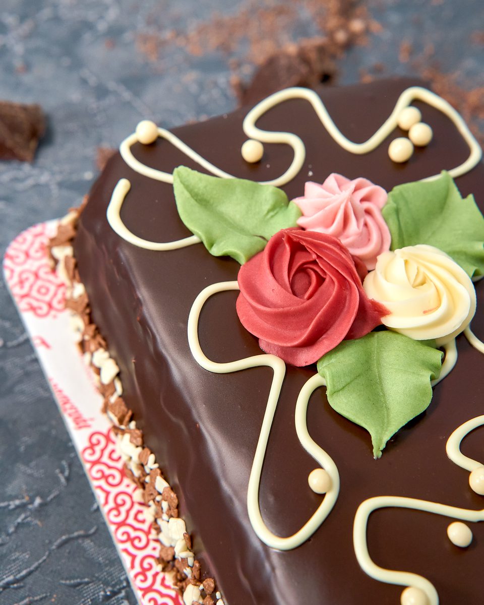 Chocolate Serano Elongated - Ζαχαροπλαστείο Παπαπαρασκευά